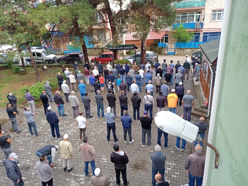 İHA Bölge Müdürü Yasin Erdem’ın acı günü - Kdz.Ereğli Demokrat Medya İHA Bölge Müdürü Yasin Erdem’ın acı günü - Kdz.Ereğli Demokrat Medya